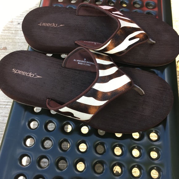 Speedo | Shoes | Speedo Leather Flip Flops | Poshmark